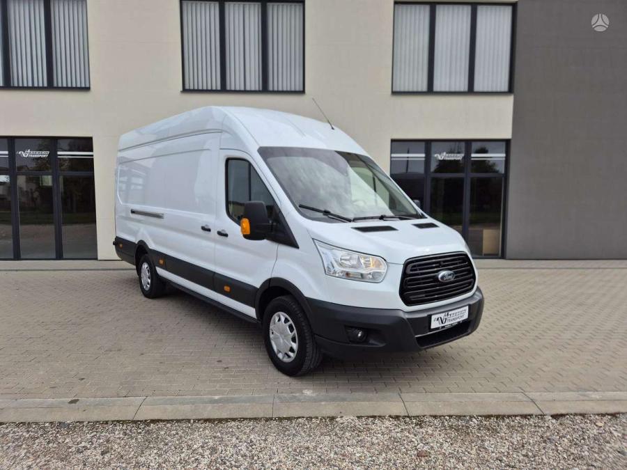 Balts Ford Transit 2019 Marijampole, ar dzinēja tilpumu 2.00 L un nobraukumu 132 tūkst. km par 14500 €, foto 4 vietnē AUTOMOTO.COM.LV