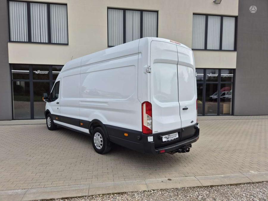 Balts Ford Transit 2019 Marijampole, ar dzinēja tilpumu 2.00 L un nobraukumu 132 tūkst. km par 14500 €, foto 7 vietnē AUTOMOTO.COM.LV
