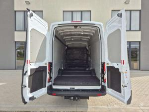 Balts Ford Transit 2019 Marijampole, ar dzinēja tilpumu 2.00 L un nobraukumu 132 tūkst. km par 14500 €, foto 10 vietnē AUTOMOTO.COM.LV