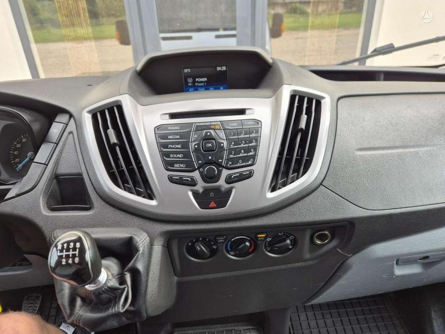 Balts Ford Transit 2019 Marijampole, ar dzinēja tilpumu 2.00 L un nobraukumu 132 tūkst. km par 14500 €, foto 18 vietnē AUTOMOTO.COM.LV
