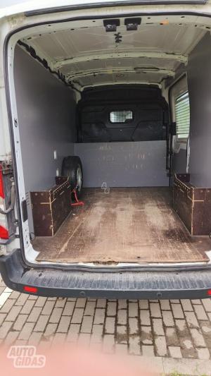 Balts Ford Transit 2019 Kauņa, ar dzinēja tilpumu 2.00 L un nobraukumu 225 tūkst. km par 11000 €, foto 5 vietnē AUTOMOTO.COM.LV