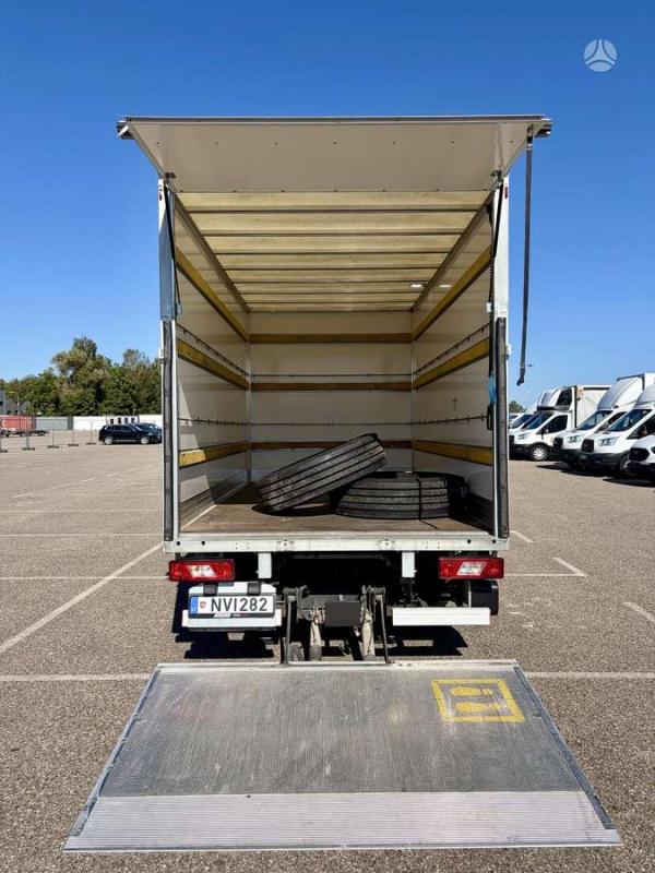 White Ford Transit 2019 in Vilnius, with an engine capacity of 2.00 L and mileage of 83 thousand km for 22900 €, photo 10 on AUTOMOTO.COM.LV