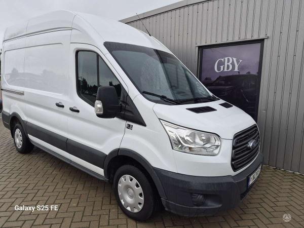 White Ford Transit 2019 in Taurage, with an engine capacity of 2.00 L and mileage of 157 thousand km for 11900 €, photo 4 on AUTOMOTO.COM.LV