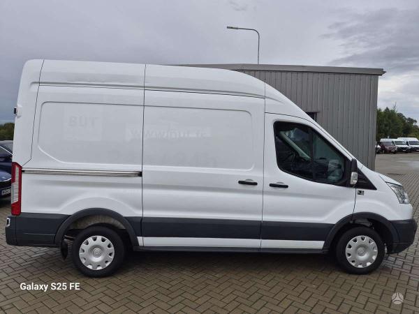 White Ford Transit 2019 in Taurage, with an engine capacity of 2.00 L and mileage of 157 thousand km for 11900 €, photo 8 on AUTOMOTO.COM.LV