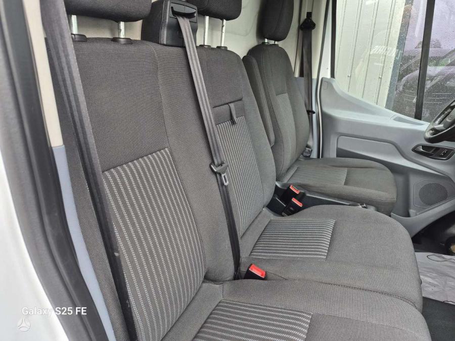 White Ford Transit 2019 in Taurage, with an engine capacity of 2.00 L and mileage of 157 thousand km for 11900 €, photo 12 on AUTOMOTO.COM.LV