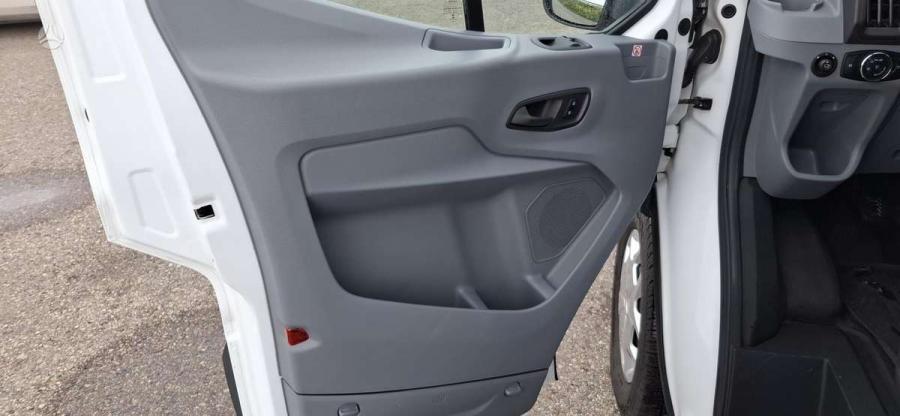 White Ford Transit 2019 in Marijampole, with an engine capacity of 2.00 L and mileage of 235 thousand km for 13200 €, photo 23 on AUTOMOTO.COM.LV