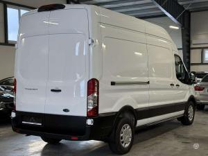 White Ford Transit 2020 in Marijampole, with an engine capacity of 2.00 L and mileage of 230 thousand km for 13500 €, photo 9 on AUTOMOTO.COM.LV