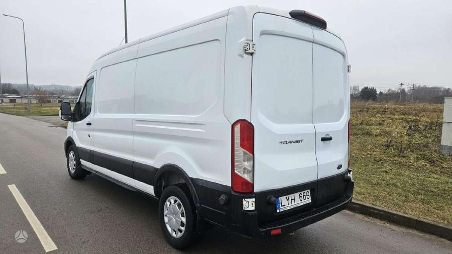 White Ford Transit 2020 in Telschi, with an engine capacity of 12.00 L and mileage of 162 thousand km for 11250 €, photo 5 on AUTOMOTO.COM.LV