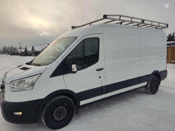 White Ford Transit 2020 in Siauliai, with an engine capacity of 2.00 L and mileage of 180000 thousand km for 12300 €, photo 4 on AUTOMOTO.COM.LV