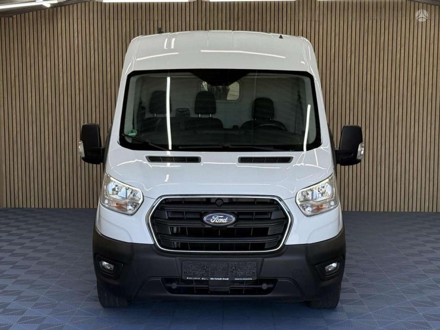 White Ford Transit 2020 in Marijampole, with an engine capacity of 2.00 L and mileage of 224 thousand km for 12850 €, photo 4 on AUTOMOTO.COM.LV