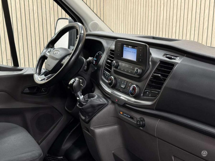 White Ford Transit 2020 in Marijampole, with an engine capacity of 2.00 L and mileage of 224 thousand km for 12850 €, photo 13 on AUTOMOTO.COM.LV