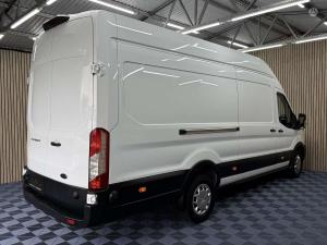 White Ford Transit 2020 in Marijampole, with an engine capacity of 2.00 L and mileage of 217 thousand km for 13900 €, photo 8 on AUTOMOTO.COM.LV