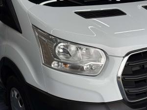 White Ford Transit 2020 in Marijampole, with an engine capacity of 2.00 L and mileage of 217 thousand km for 13900 €, photo 25 on AUTOMOTO.COM.LV