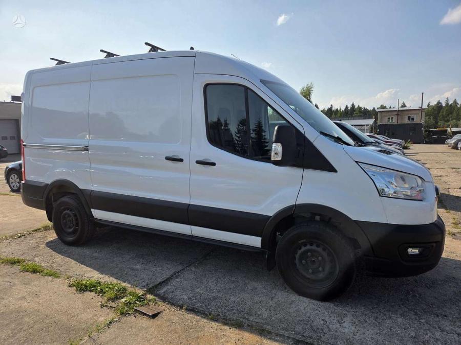 Balts Ford Transit 2020 Utena, ar dzinēja tilpumu 2.00 L un nobraukumu 159 tūkst. km par 9550 €, foto 4 vietnē AUTOMOTO.COM.LV