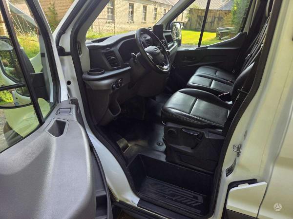 White Ford Transit 2020 in Utena, with an engine capacity of 2.00 L and mileage of 159 thousand km for 9550 €, photo 9 on AUTOMOTO.COM.LV