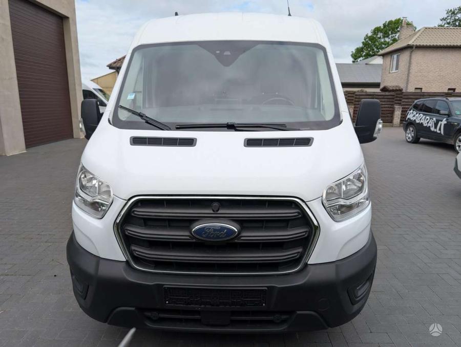 Balts Ford Transit 2020 Marijampole, ar dzinēja tilpumu 2.00 L un nobraukumu 170 tūkst. km par 15000 €, foto 3 vietnē AUTOMOTO.COM.LV
