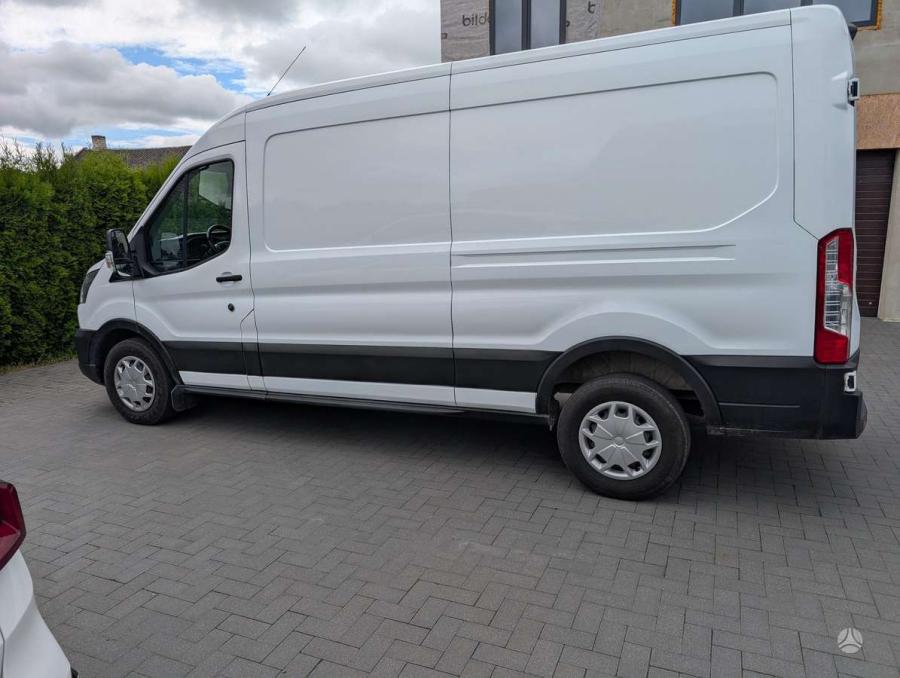 Balts Ford Transit 2020 Marijampole, ar dzinēja tilpumu 2.00 L un nobraukumu 170 tūkst. km par 15000 €, foto 5 vietnē AUTOMOTO.COM.LV