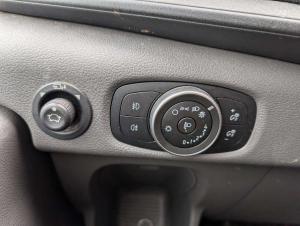 Balts Ford Transit 2020 Marijampole, ar dzinēja tilpumu 2.00 L un nobraukumu 170 tūkst. km par 15000 €, foto 14 vietnē AUTOMOTO.COM.LV