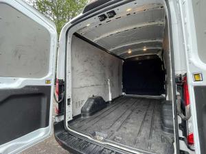 Balts Ford Transit 2020 Viļņa, ar dzinēja tilpumu 2.00 L un nobraukumu 72 tūkst. km par 16900 €, foto 16 vietnē AUTOMOTO.COM.LV