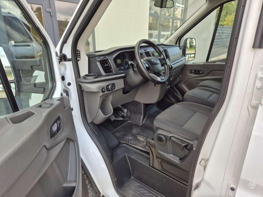 Balts Ford Transit 2020 Marijampole, ar dzinēja tilpumu 2.00 L un nobraukumu 256 tūkst. km par 18500 €, foto 12 vietnē AUTOMOTO.COM.LV