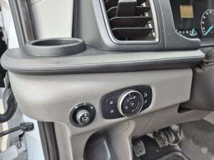 Balts Ford Transit 2020 Marijampole, ar dzinēja tilpumu 2.00 L un nobraukumu 256 tūkst. km par 18500 €, foto 14 vietnē AUTOMOTO.COM.LV