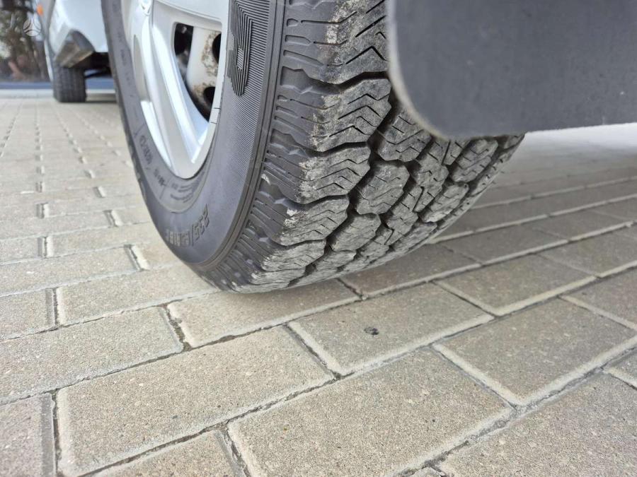 Balts Ford Transit 2020 Marijampole, ar dzinēja tilpumu 2.00 L un nobraukumu 256 tūkst. km par 18500 €, foto 29 vietnē AUTOMOTO.COM.LV