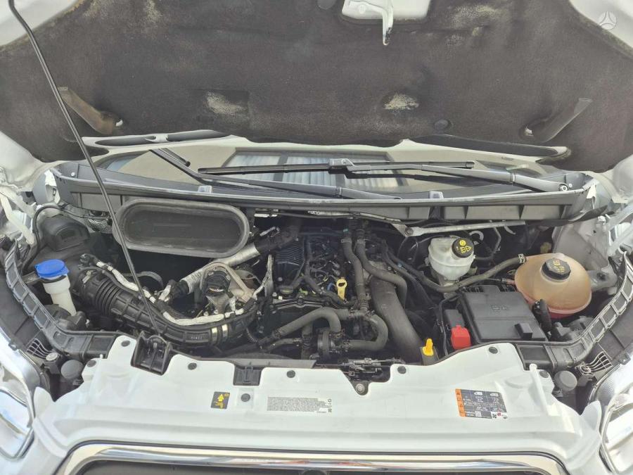 Balts Ford Transit 2020 Marijampole, ar dzinēja tilpumu 2.00 L un nobraukumu 236 tūkst. km par 17000 €, foto 25 vietnē AUTOMOTO.COM.LV