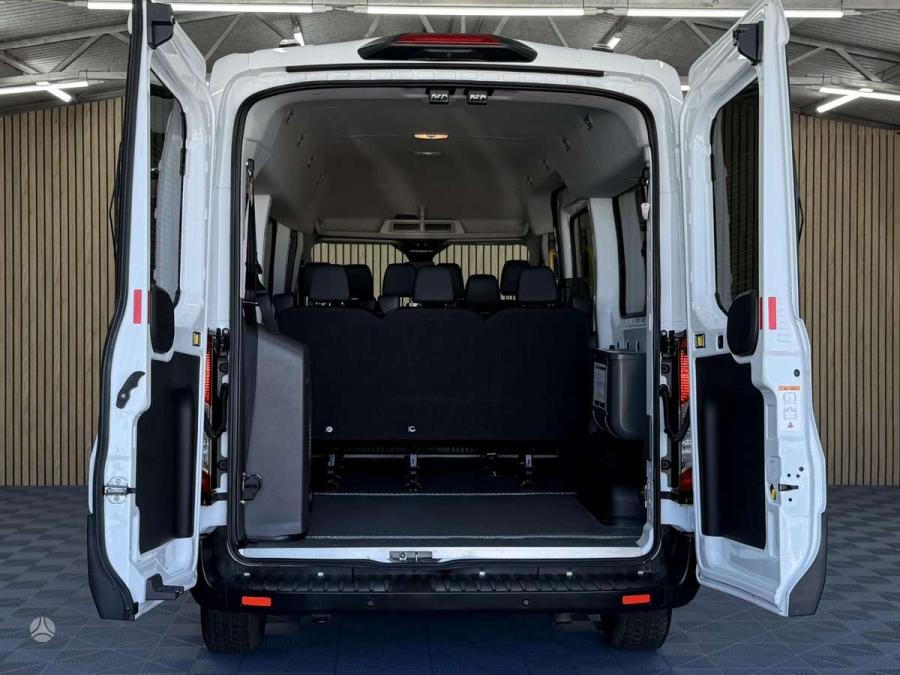 Balts Ford Transit 2020 Marijampole, ar dzinēja tilpumu 2.00 L un nobraukumu 261 tūkst. km par 17900 €, foto 9 vietnē AUTOMOTO.COM.LV