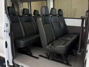 Balts Ford Transit 2020 Marijampole, ar dzinēja tilpumu 2.00 L un nobraukumu 261 tūkst. km par 17900 €, foto 12 vietnē AUTOMOTO.COM.LV
