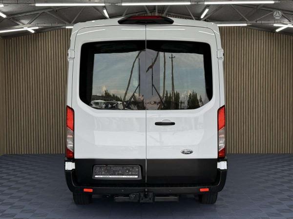 Balts Ford Transit 2020 Marijampole, ar dzinēja tilpumu 2.00 L un nobraukumu 299 tūkst. km par 12200 €, foto 7 vietnē AUTOMOTO.COM.LV