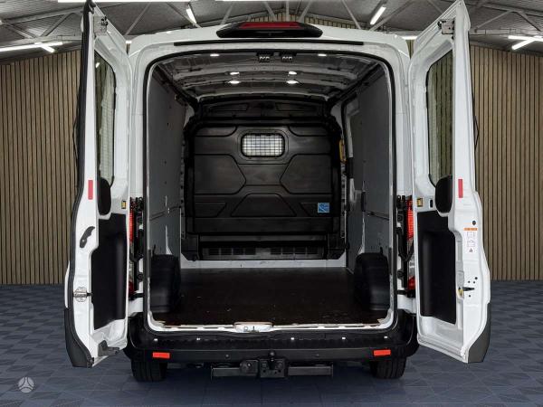 Balts Ford Transit 2020 Marijampole, ar dzinēja tilpumu 2.00 L un nobraukumu 299 tūkst. km par 12200 €, foto 9 vietnē AUTOMOTO.COM.LV