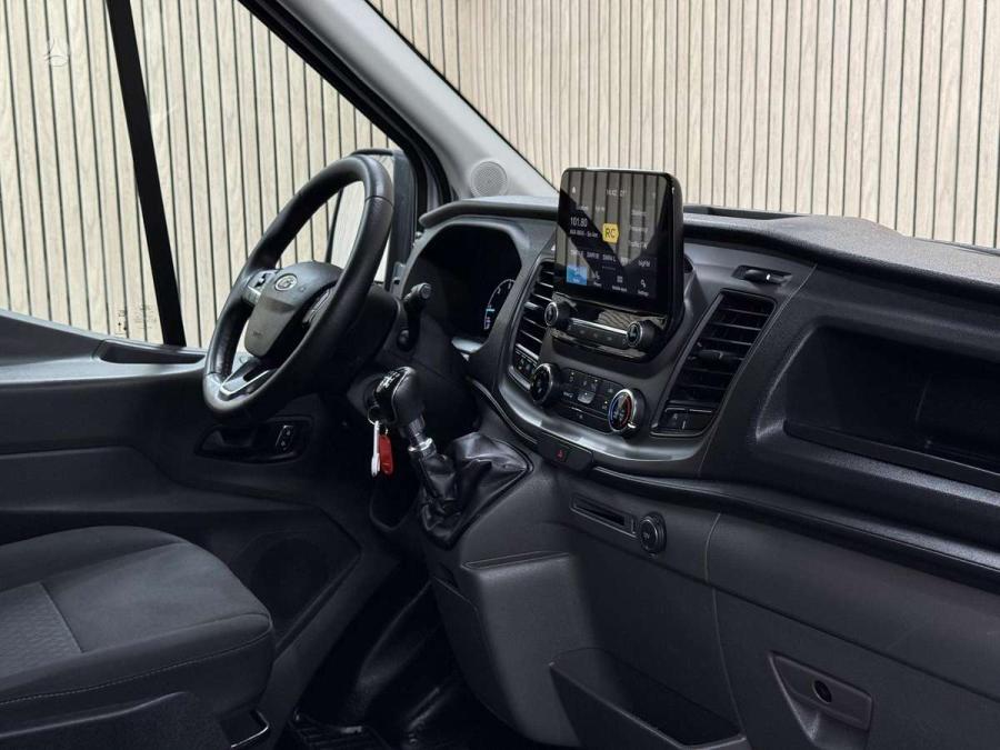 Balts Ford Transit 2020 Marijampole, ar dzinēja tilpumu 2.00 L un nobraukumu 299 tūkst. km par 12200 €, foto 13 vietnē AUTOMOTO.COM.LV