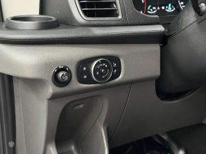 Balts Ford Transit 2020 Marijampole, ar dzinēja tilpumu 2.00 L un nobraukumu 299 tūkst. km par 12200 €, foto 16 vietnē AUTOMOTO.COM.LV