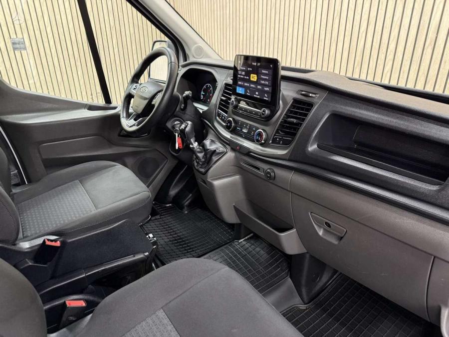 Balts Ford Transit 2020 Marijampole, ar dzinēja tilpumu 2.00 L un nobraukumu 299 tūkst. km par 12200 €, foto 23 vietnē AUTOMOTO.COM.LV