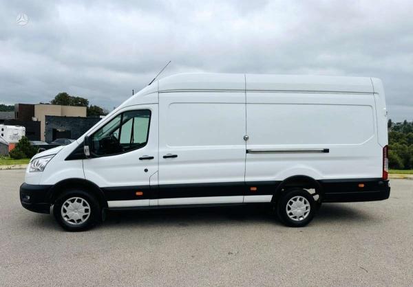 White Ford Transit 2020 in Taurage, with an engine capacity of 2.00 L and mileage of 90 thousand km for 16900 €, photo 5 on AUTOMOTO.COM.LV