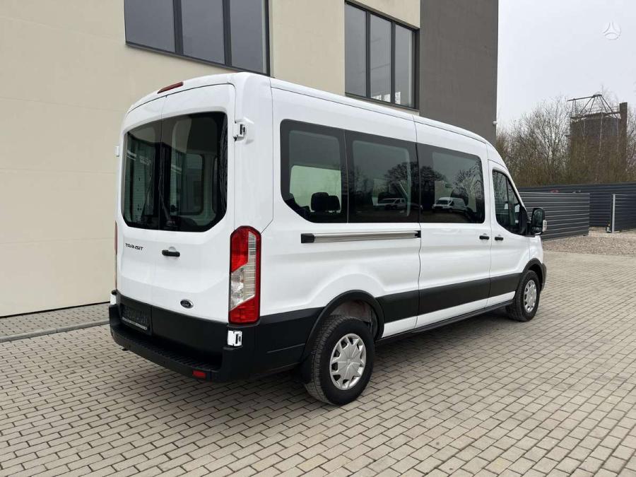 White Ford Transit 2021 in Marijampole, with an engine capacity of 2.00 L and mileage of 211 thousand km for 17900 €, photo 5 on AUTOMOTO.COM.LV