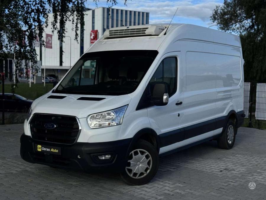 White Ford Transit 2021 in Vilnius, with an engine capacity of 2.00 L and mileage of 69 thousand km for 23950 €, photo 1 on AUTOMOTO.COM.LV