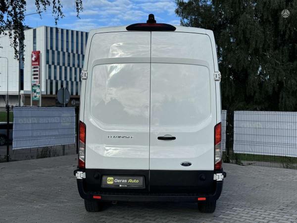 Balts Ford Transit 2021 Viļņa, ar dzinēja tilpumu 2.00 L un nobraukumu 69 tūkst. km par 23950 €, foto 5 vietnē AUTOMOTO.COM.LV