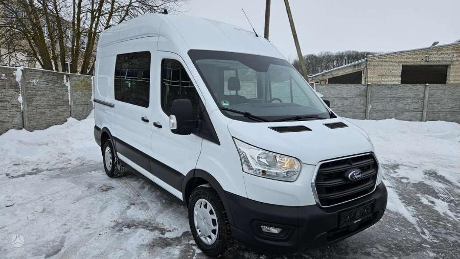 White Ford Transit 2021 in Marijampole, with an engine capacity of 2.00 L and mileage of 194 thousand km for 12700 €, photo 2 on AUTOMOTO.COM.LV