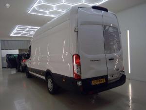 White Ford Transit 2021 in Vilnius, with an engine capacity of 2.00 L and mileage of 82 thousand km for 16490 €, photo 10 on AUTOMOTO.COM.LV