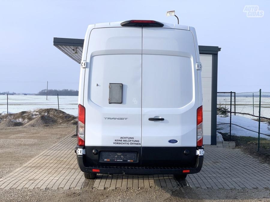 Balts Ford Transit 2021 Kauņa, ar dzinēja tilpumu 2.00 L un nobraukumu 240 tūkst. km par 14999 €, foto 7 vietnē AUTOMOTO.COM.LV