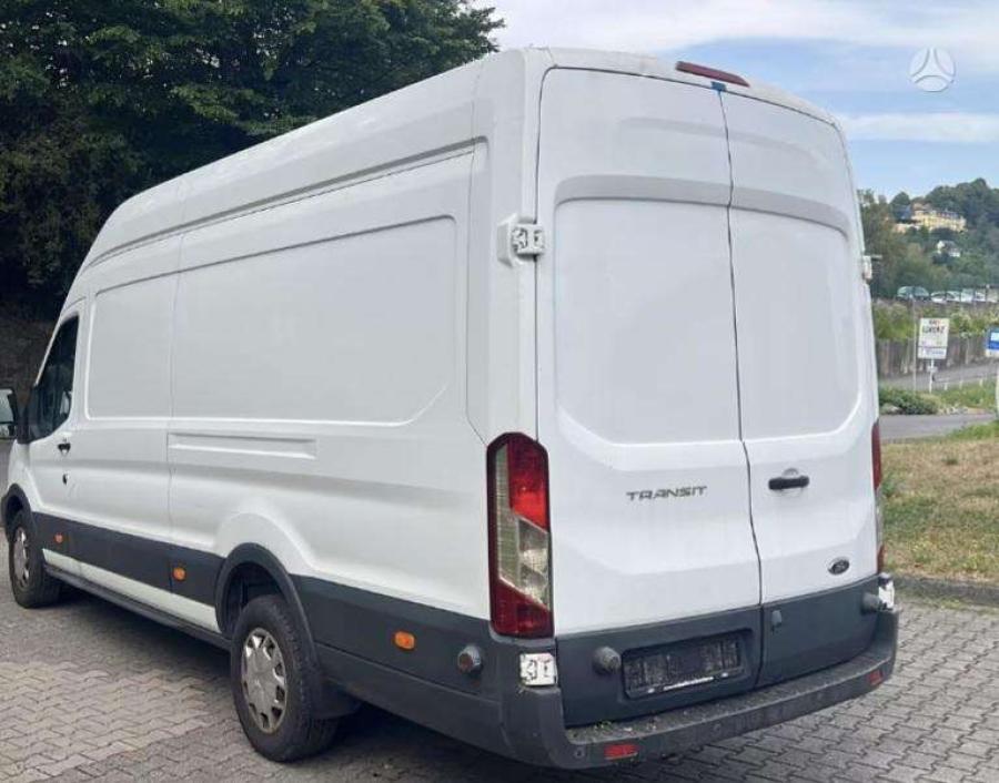 Balts Ford Transit 2021 Utena, ar dzinēja tilpumu 2.00 L un nobraukumu 200 tūkst. km par 13650 €, foto 6 vietnē AUTOMOTO.COM.LV