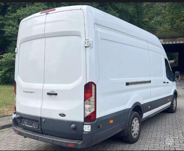 Balts Ford Transit 2021 Utena, ar dzinēja tilpumu 2.00 L un nobraukumu 200 tūkst. km par 13650 €, foto 6 vietnē AUTOMOTO.COM.LV