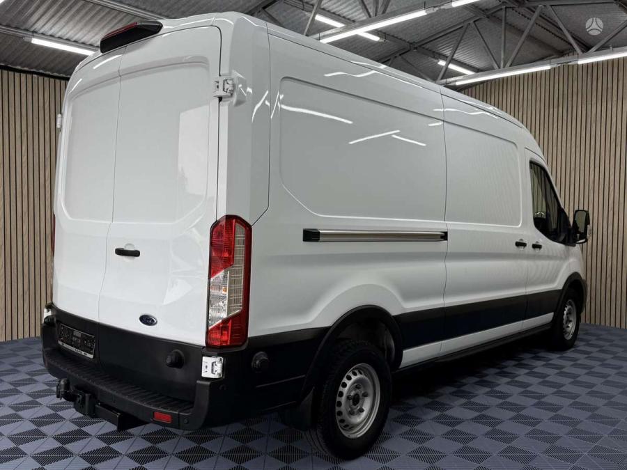 White Ford Transit 2021 in Marijampole, with an engine capacity of 2.00 L and mileage of 223 thousand km for 12200 €, photo 8 on AUTOMOTO.COM.LV