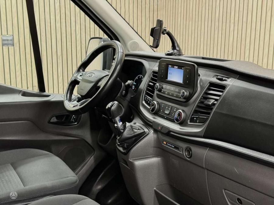 White Ford Transit 2021 in Marijampole, with an engine capacity of 2.00 L and mileage of 223 thousand km for 12200 €, photo 13 on AUTOMOTO.COM.LV