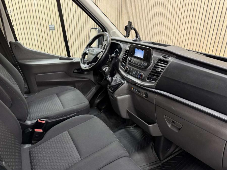 White Ford Transit 2021 in Marijampole, with an engine capacity of 2.00 L and mileage of 223 thousand km for 12200 €, photo 19 on AUTOMOTO.COM.LV