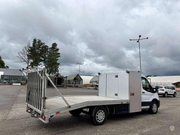 White Ford Transit 2021 in Vilnius, with an engine capacity of 2.00 L and mileage of 190 thousand km for 21900 €, photo 9 on AUTOMOTO.COM.LV
