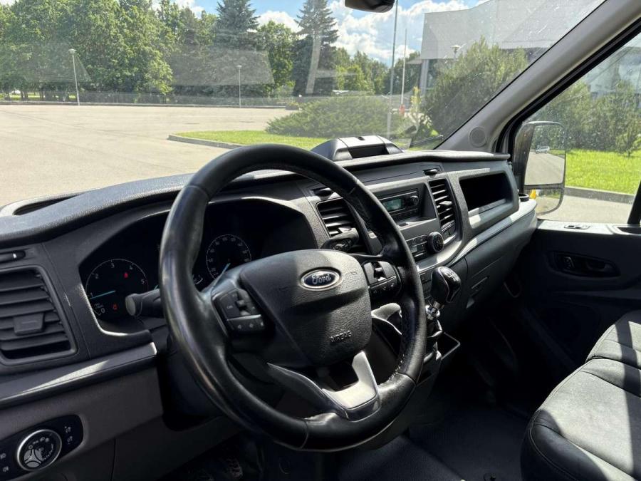 White Ford Transit 2021 in Alytus, with an engine capacity of 2.00 L and mileage of 155 thousand km for 13310 €, photo 9 on AUTOMOTO.COM.LV