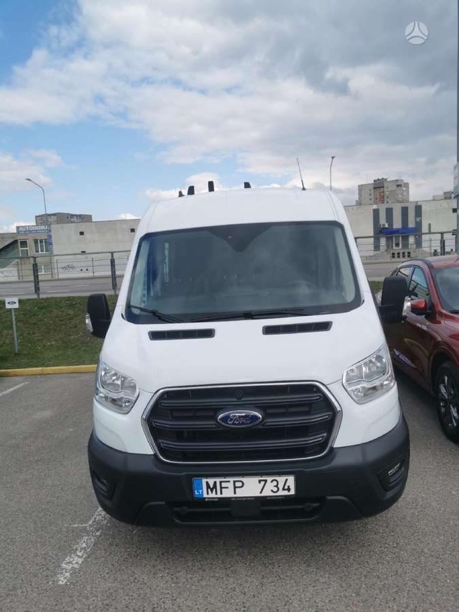 White Ford Transit 2022 in Vilnius, with an engine capacity of 2.00 L and mileage of 91 thousand km for 22000 €, photo 2 on AUTOMOTO.COM.LV