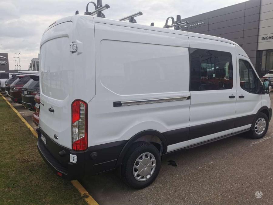 White Ford Transit 2022 in Vilnius, with an engine capacity of 2.00 L and mileage of 91 thousand km for 22000 €, photo 5 on AUTOMOTO.COM.LV